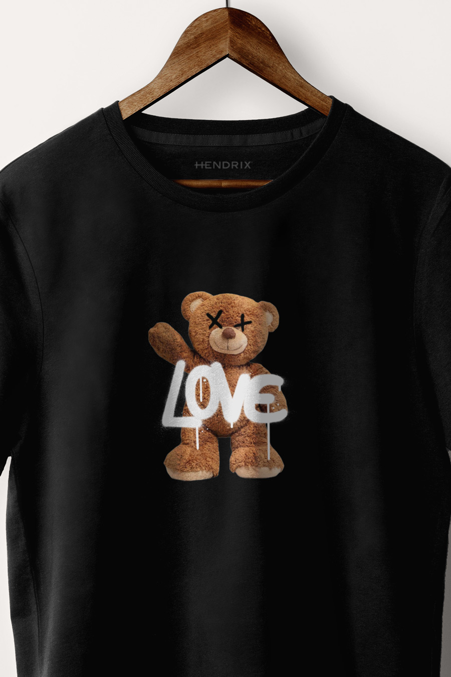 T-shirt in Black Color with Lovepal Teddy Print | Hedrix